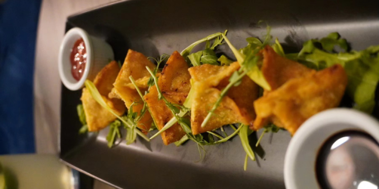 Menu – Sips & Tips